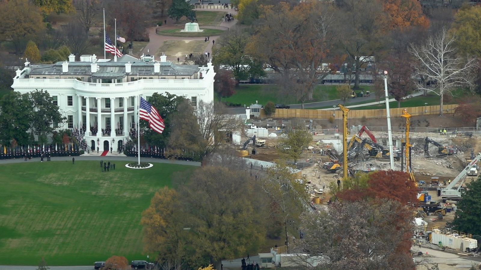 Nuevas imágenes muestran el ala este de la Casa Blanca arrasada para un ...