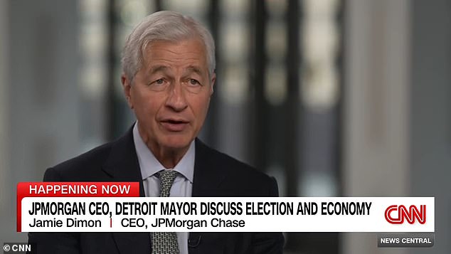 El principal banquero de Estados Unidos, Jamie Dimon, promete ayudar al ...
