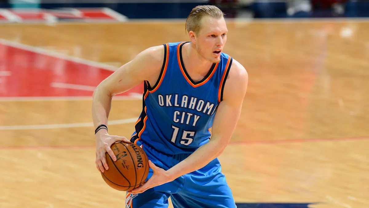 Kyle Singler, ex estrella de Duke y delantero del Thunder, arrestado ...